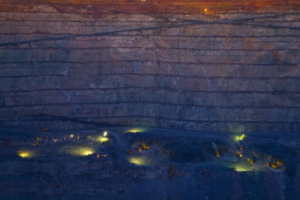 Services - RedRock Mining